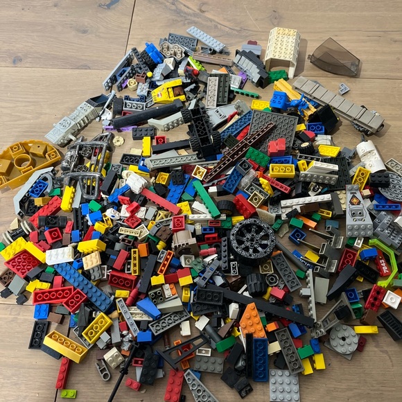 Lego | Toys | Bulk Assorted Lego Pieces 44 Lbs | Poshmark